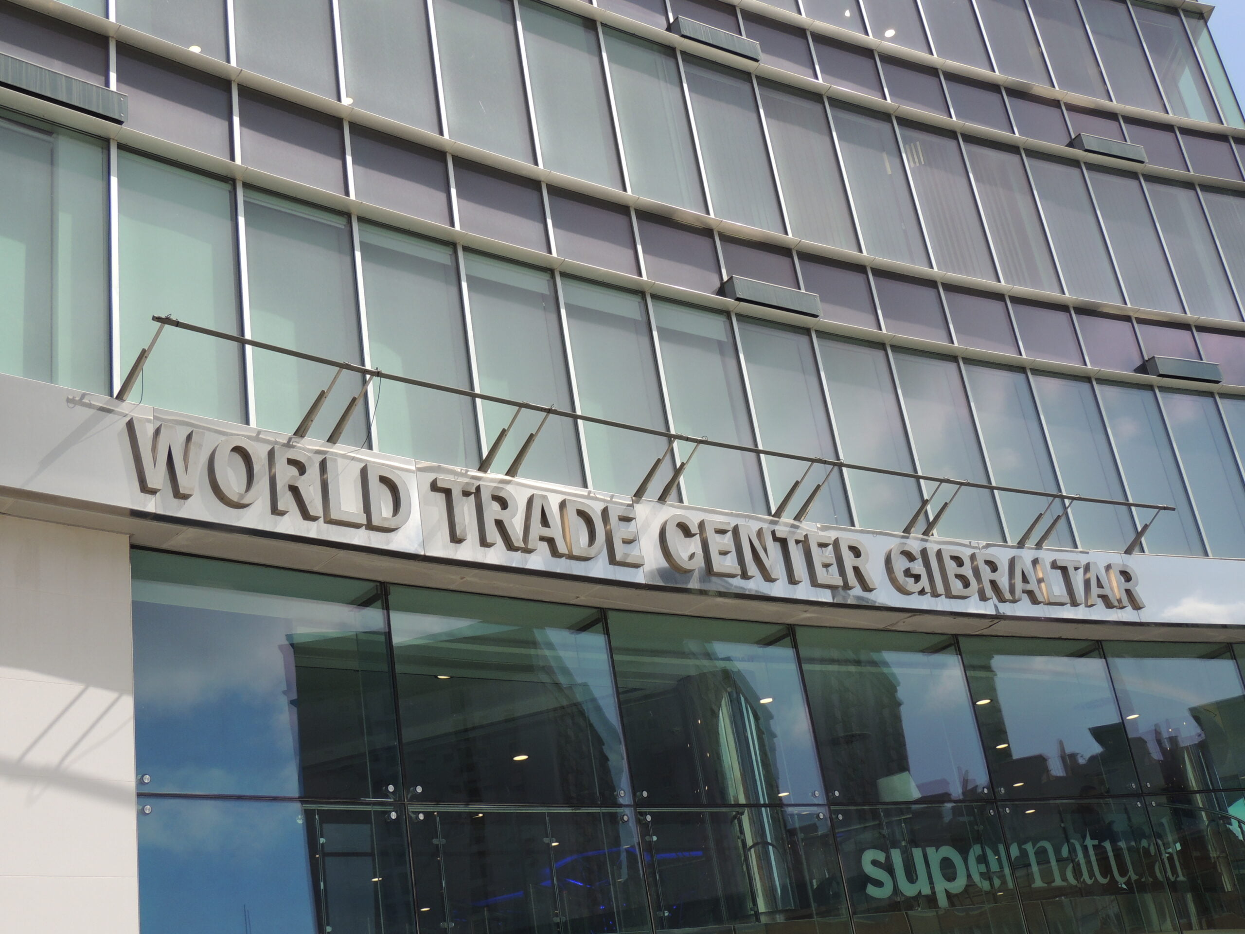 World Trade Center Building (Gibraltar) | Glasscor Project